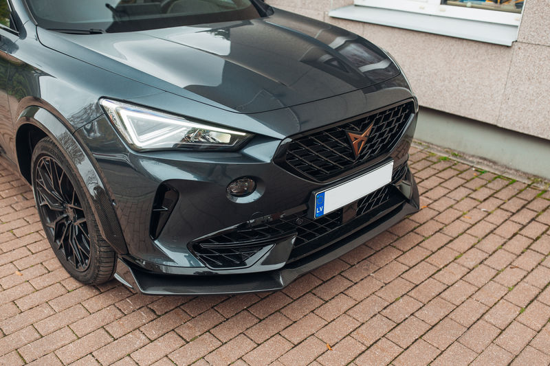 Carbon fibre splitter for front bumper Cupra Formentor SE in Lips ...