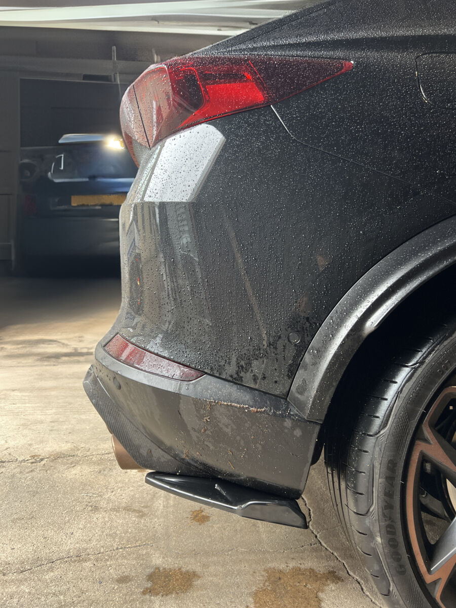 Rear bumper side diffuser flaps with fin for Cupra Formentor in ...
